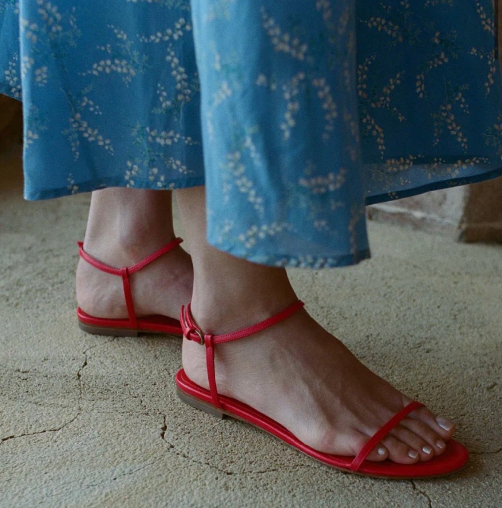 Red Sandal Round Up – julesee